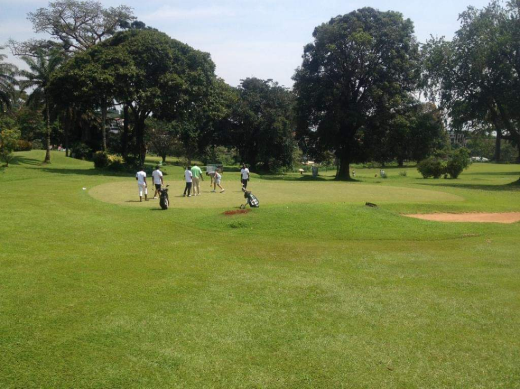 Golf Club - Visit Yaoundé